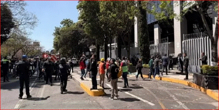 México: Pánico por amenaza de bomba falsa en el poder Judicial